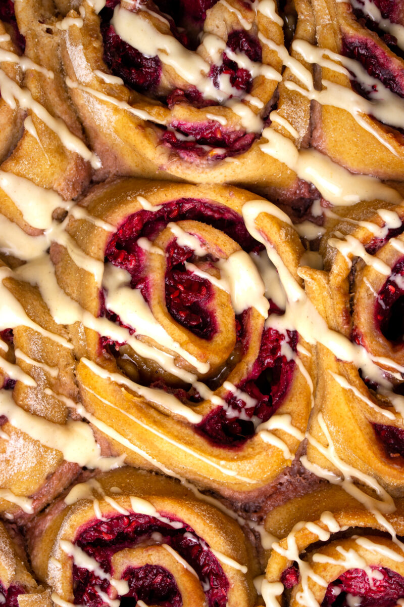 Raspberry & White Chocolate Sweet Rolls – Hanna's Corner